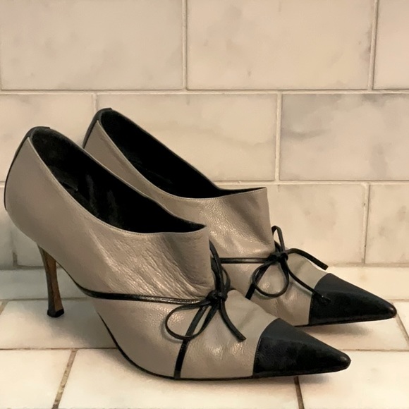 Monolo Blahnik | Shoes | Monolo Blahnik Two Tone Bootie Heel With Bow ...